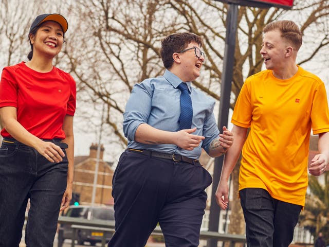 McDonalds introduces new dress code so staff can ‘create a personalised ...