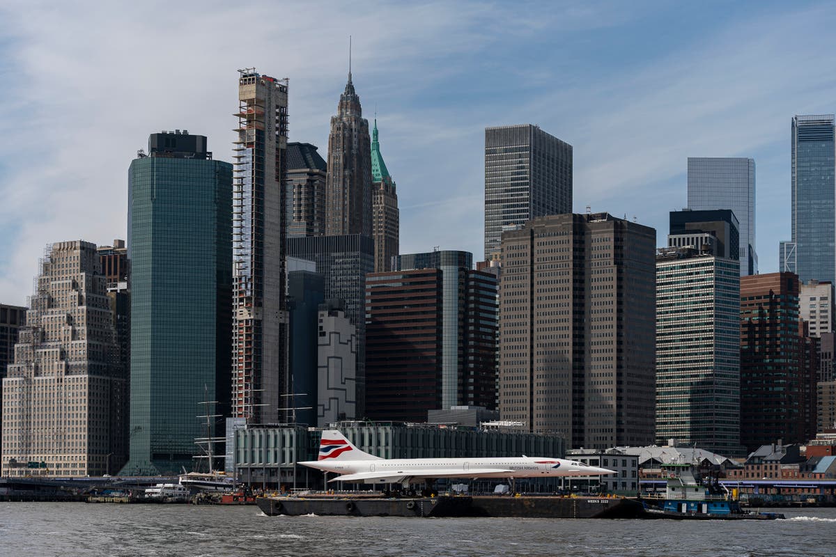 Watch as Concorde returns to Intrepid following refurbishment | The ...