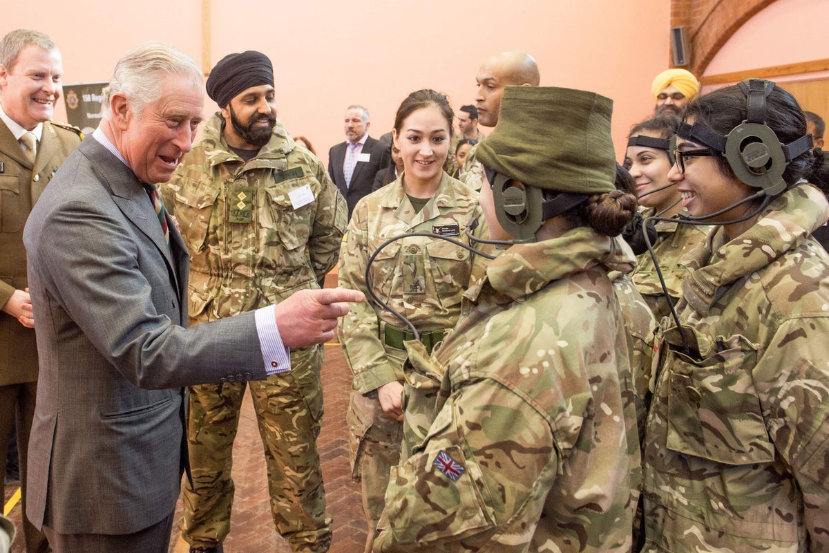 MoD’s old military weapons should be given to Army cadets, Tory MP says ...