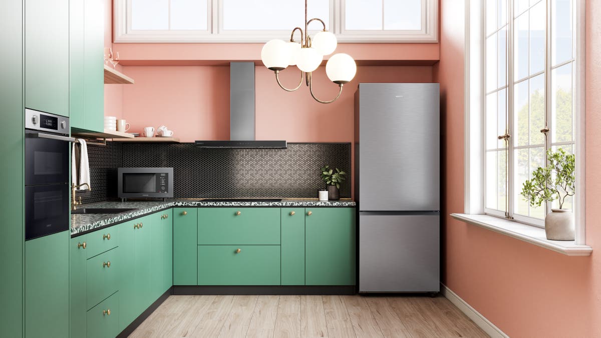 Samsung putting AI into washers and cameras into fridges to build ...