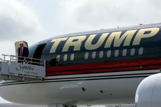 Trump ‘absolutely’ wants to ditch Biden’s Air Force One color scheme ...