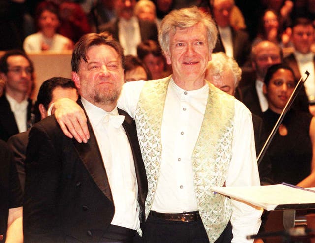 Renowned proms conductor Sir Andrew Davis dies aged 80 | The Independent