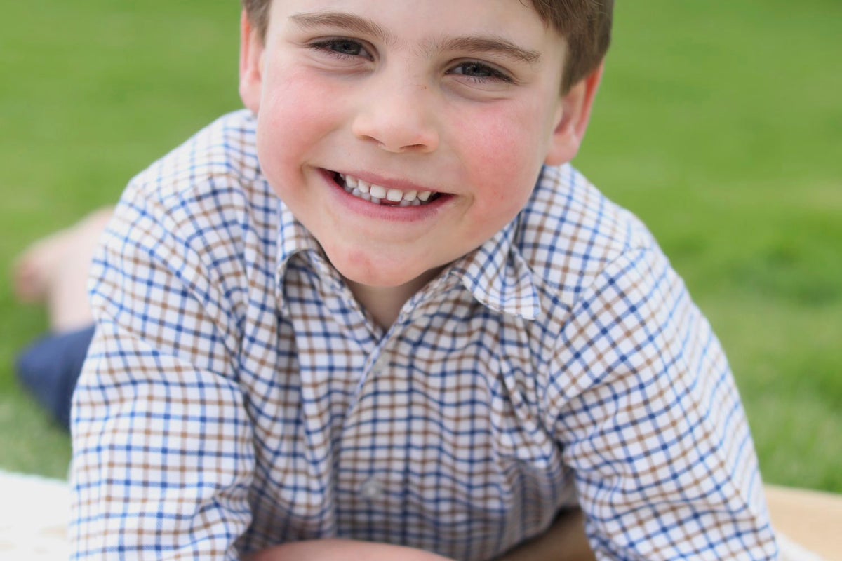 Britain's Kensington Palace releases image of Prince Louis to mark his ...