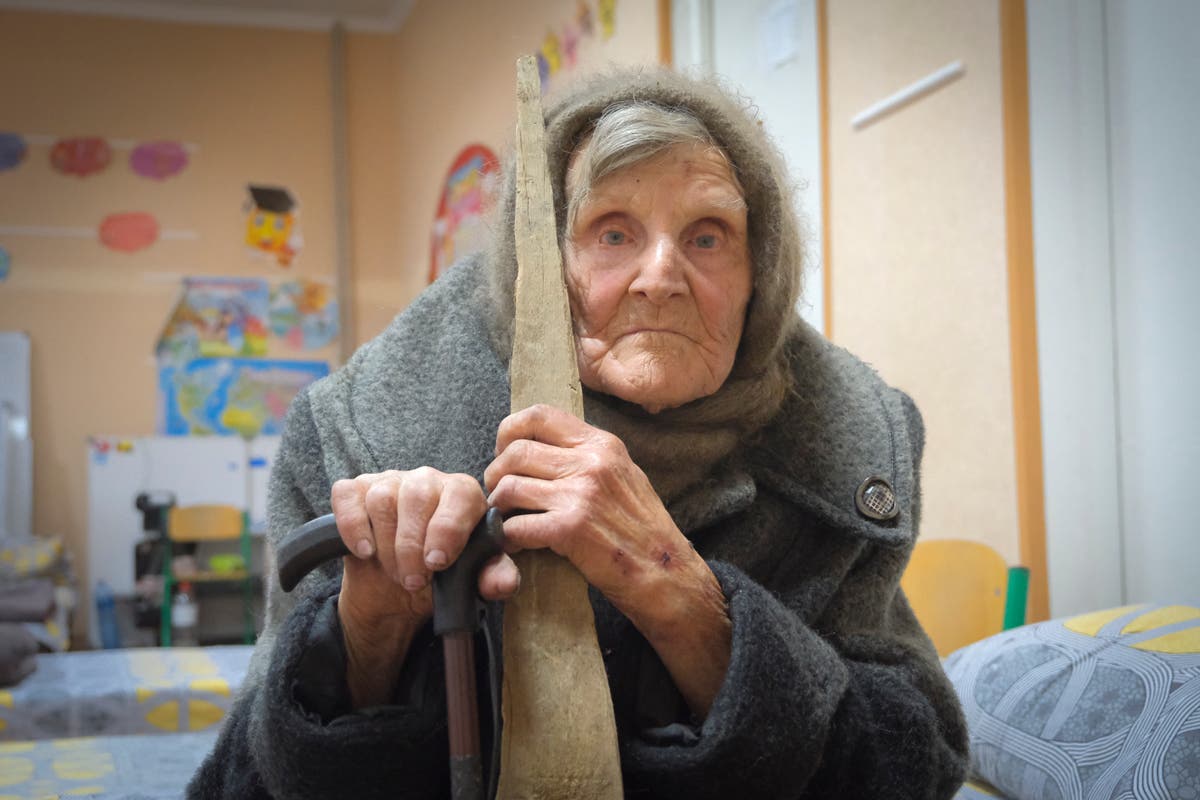A 98-year-old in Ukraine walked miles to safety from Russians, with ...