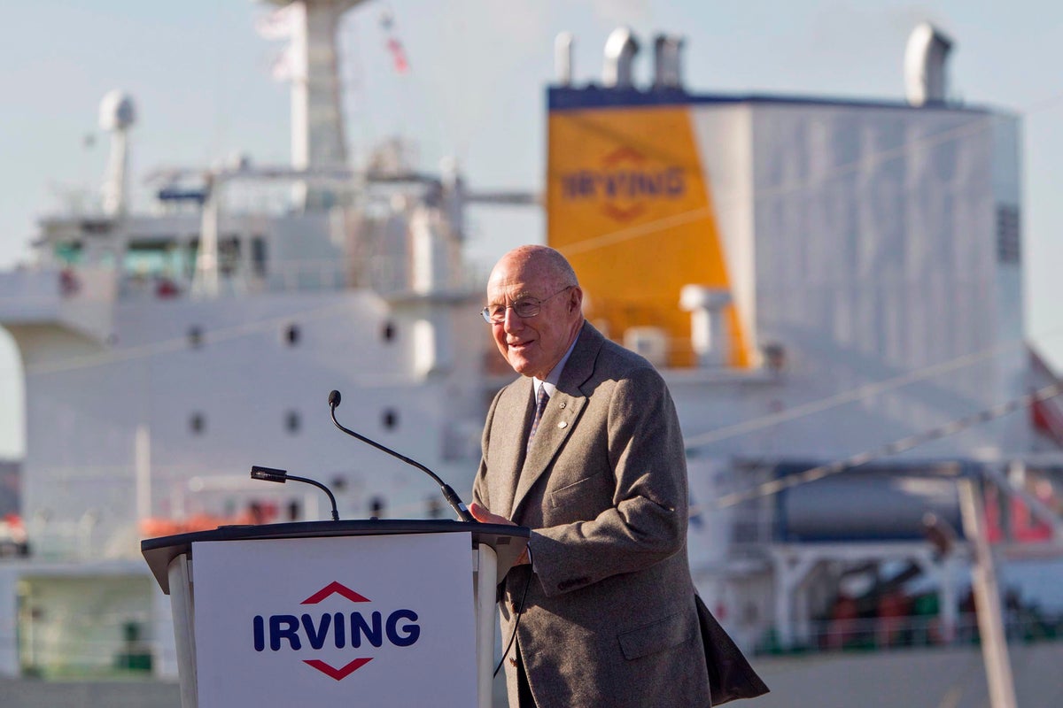 Arthur Irving, who grew his family's oil business and was one of Canada ...