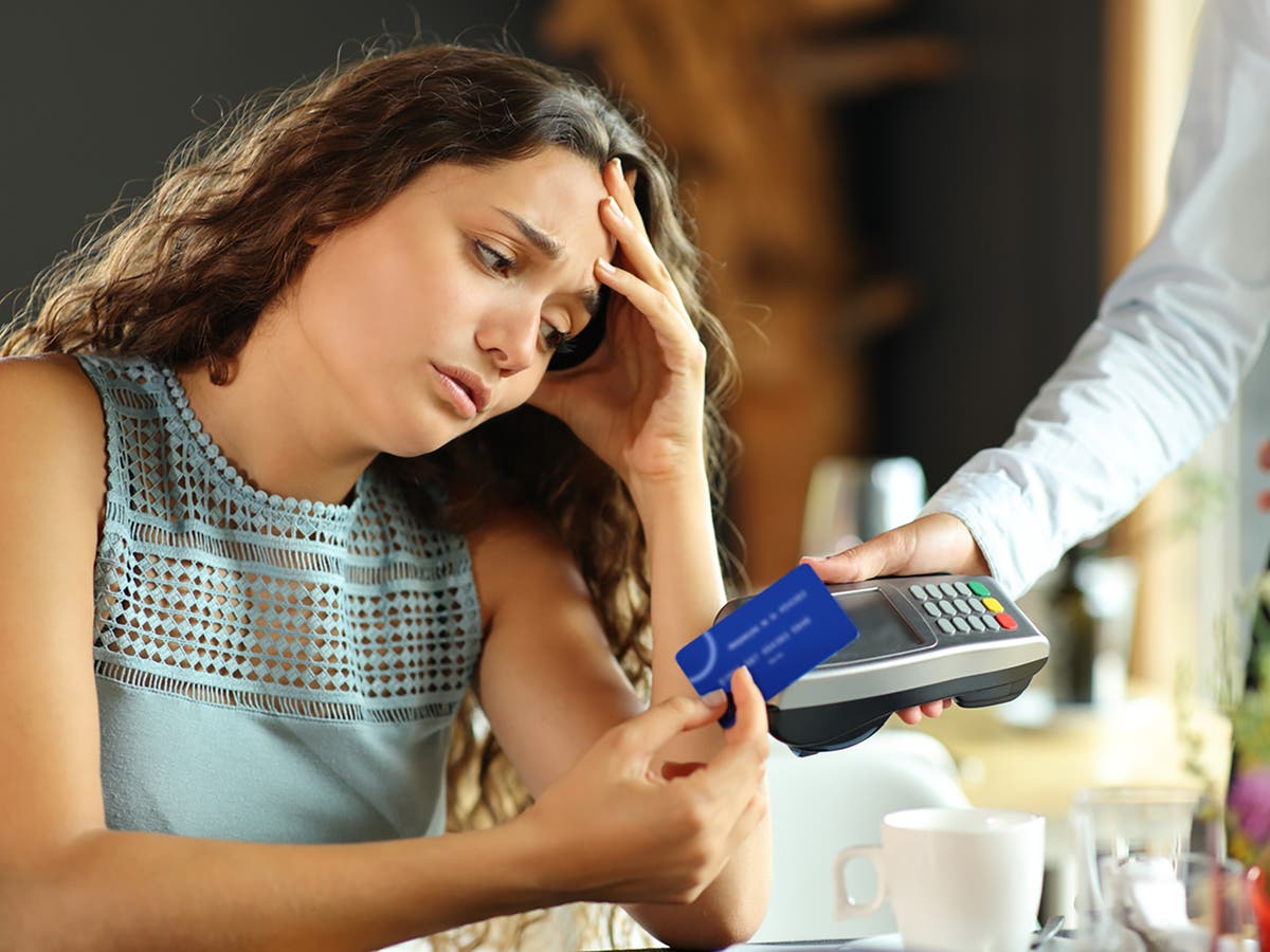 Hannah Twiggs - Journalist Profile - Intelligent Relations