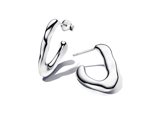 Pandora’s new collection is unlike anything we’ve seen from the brand ...