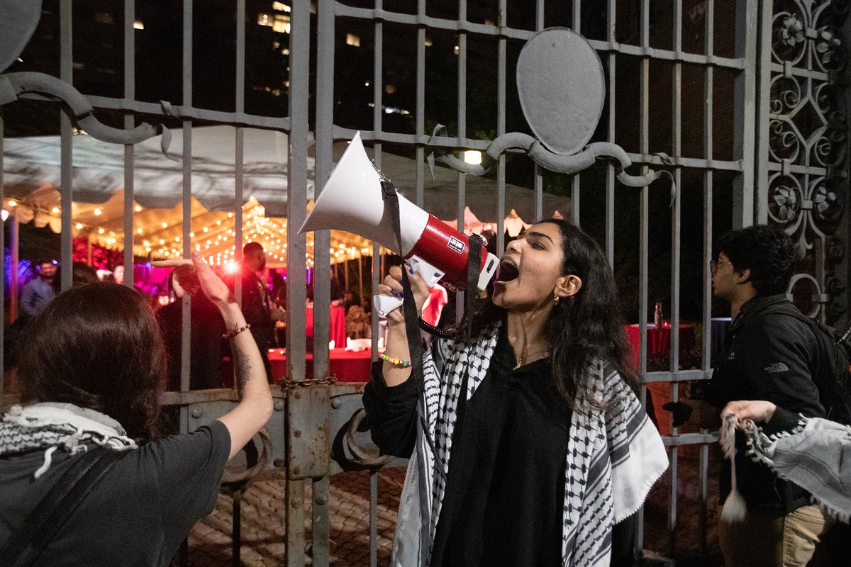 6 Penn students among 19 pro-Palestinian protesters arrested during ...