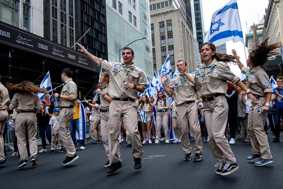 Parade for Israel in NYC focuses on solidarity this year as Gaza war ...
