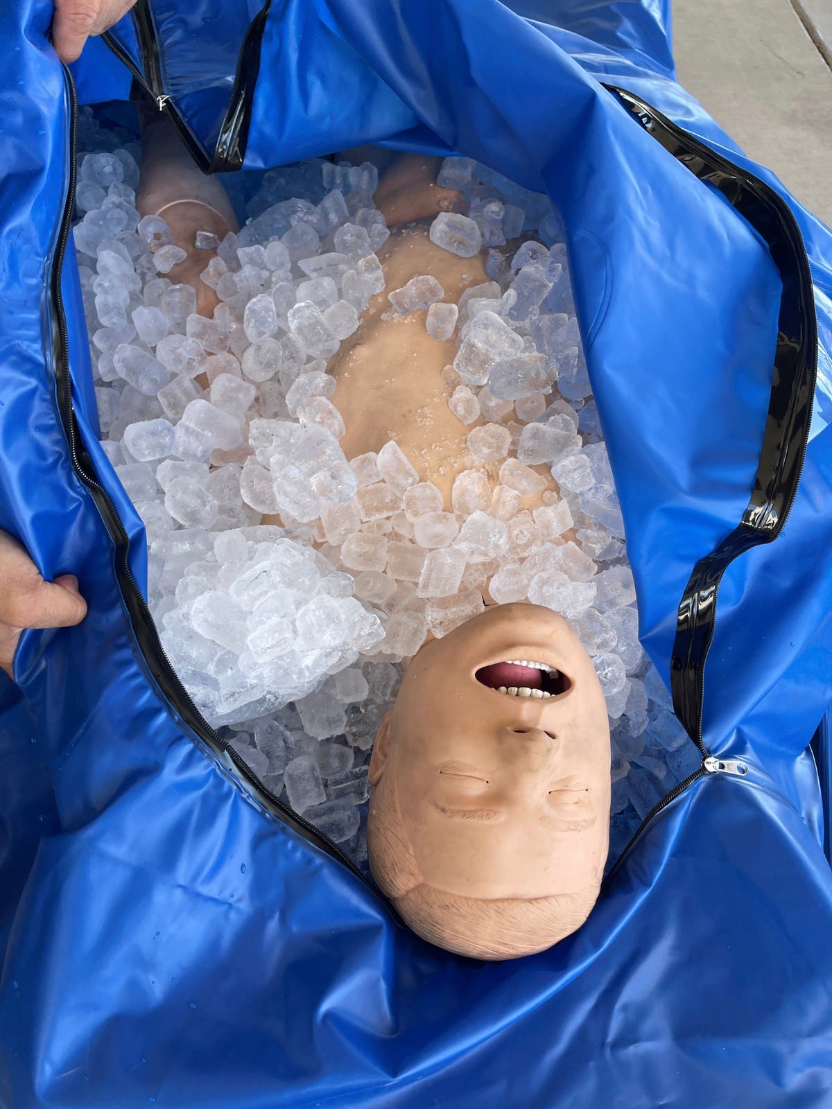 Phoenix using ice immersion to treat heat stroke victims as Southwest ...
