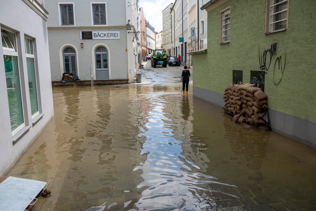 Death toll from floods across southern Germany rises to 6 | The Independent