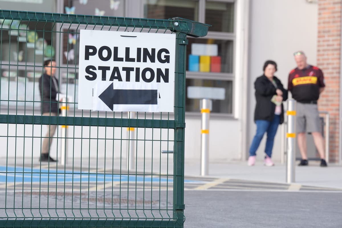 Voting under way in Ireland in three landmark elections | The Independent