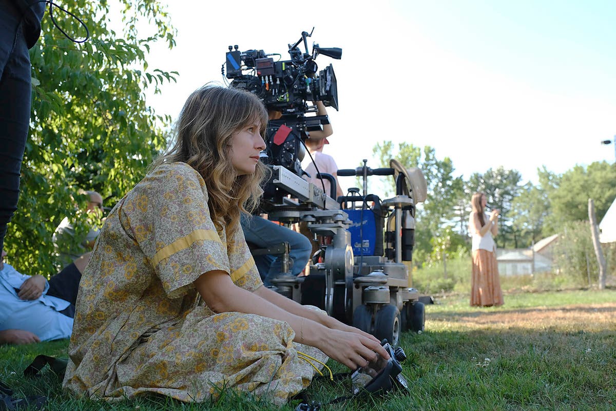 In 'Janet Planet,' playwright Annie Baker explores a new dramatic world ...