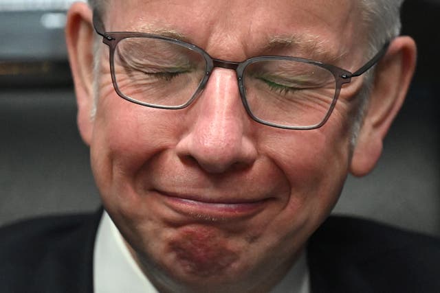 Behind the scenes with Michael Gove on the Tory battle bus | The ...