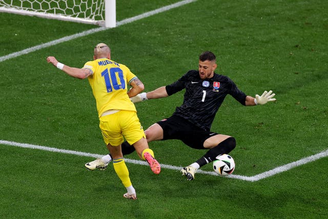 The same Mykhailo Mudryk, but different? Chelsea winger adapts to ...