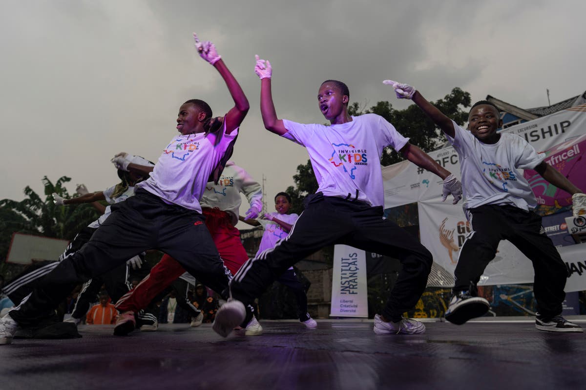 AP PHOTOS: In the spirit of perseverance, artists flock to Congo's ...