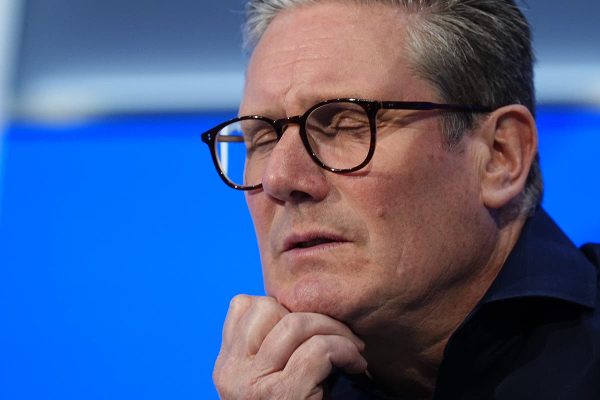 Swinney appeals to Starmer to ‘think again’ on £28bn a year for green ...