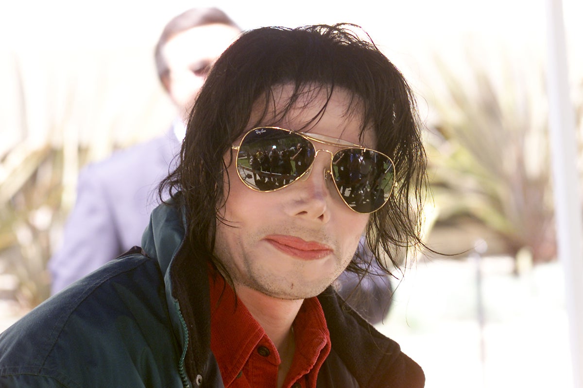 Michael Jackson died with more than $500m of debt, new court filing ...