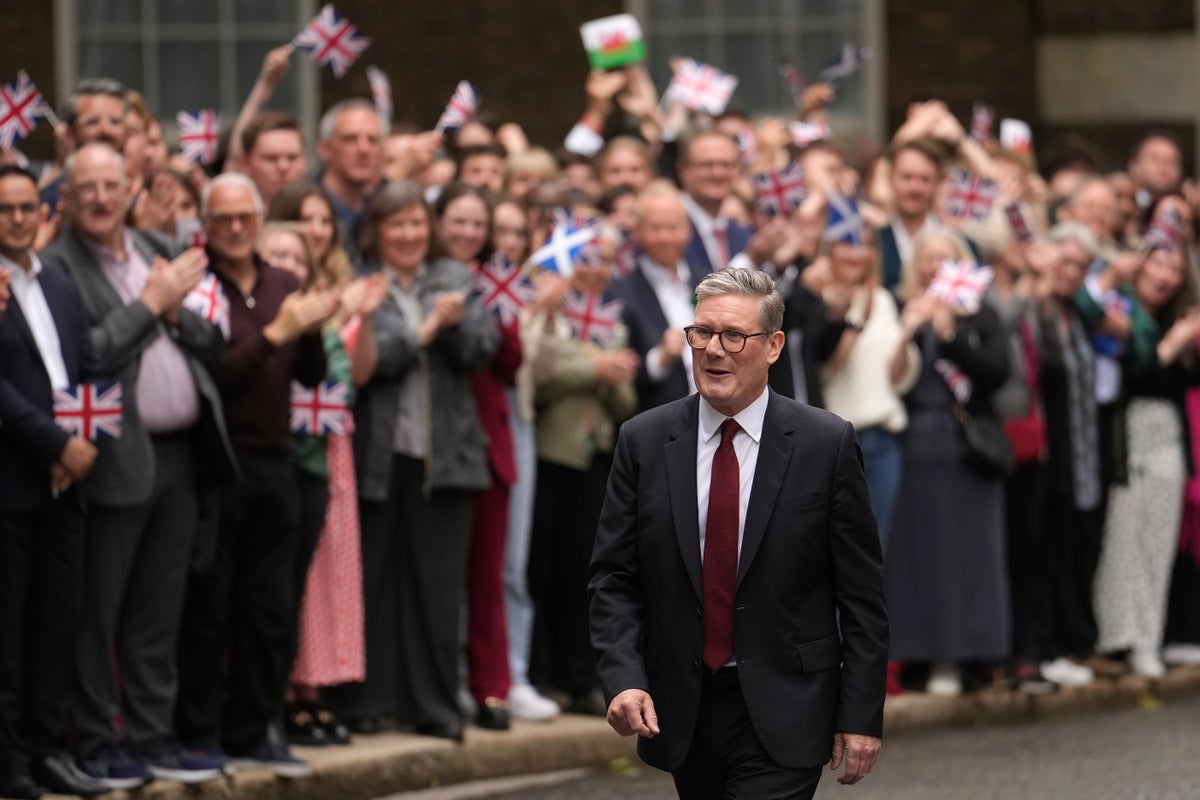 New UK Prime Minister Starmer assembles Cabinet for the first meeting ...