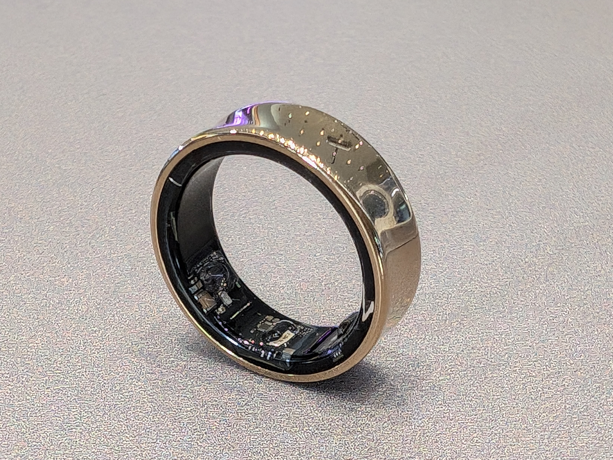 Samsung Galaxy ring review: It finally fixed Oura’s biggest weakness ...