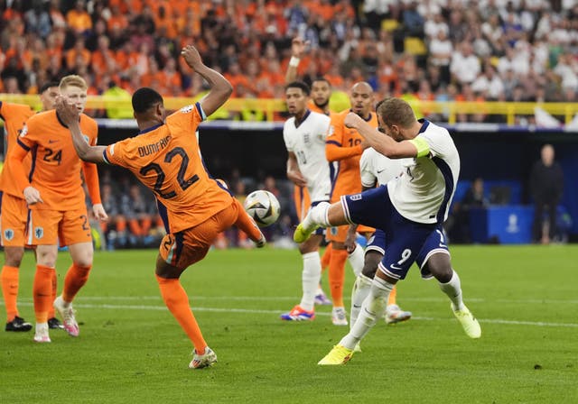 Dutch newspapers react to ‘scandalous’ penalty as England beat ...