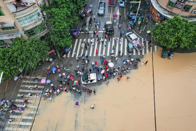 Three Gorges Dam on alert as heavy rain and floods kill 6 in China ...