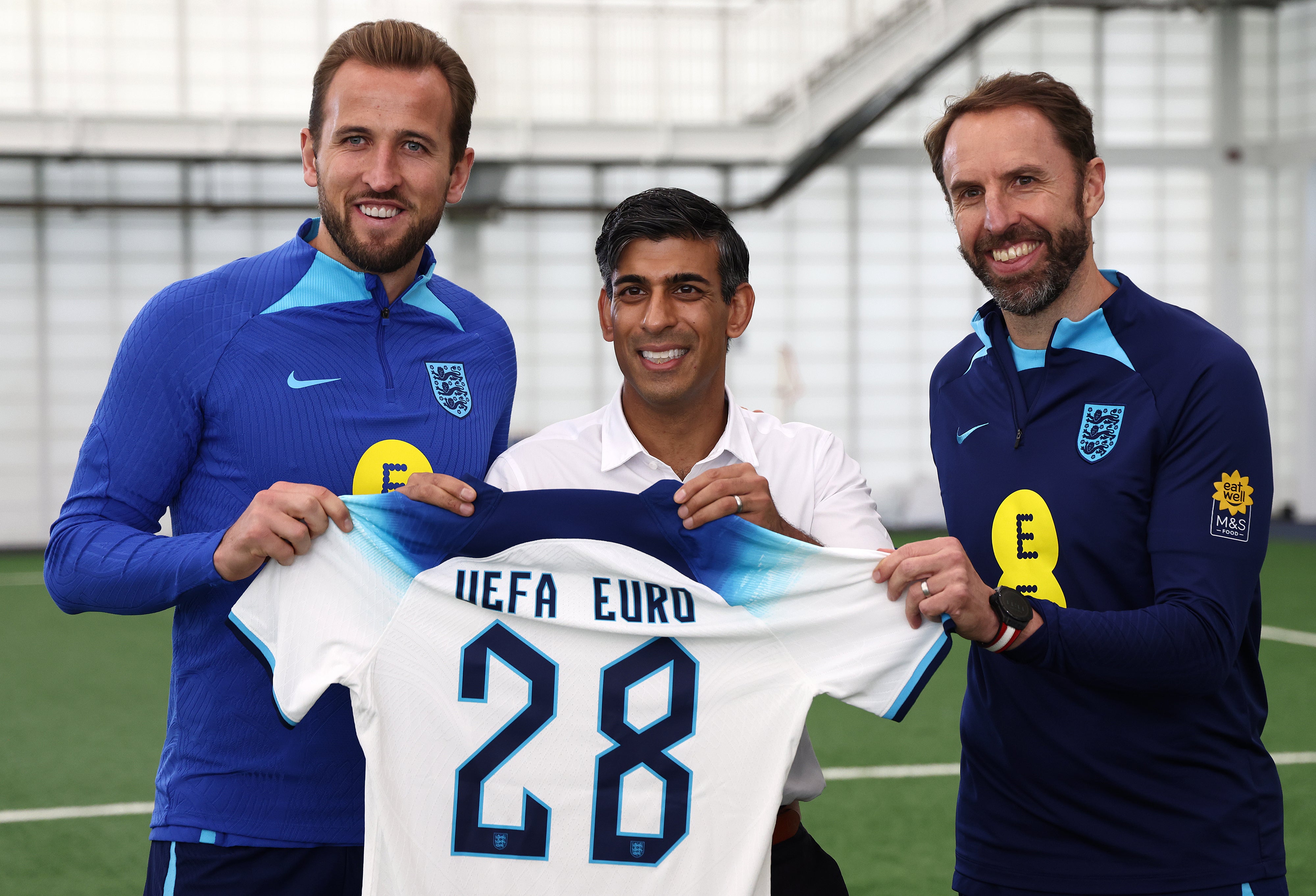 ‘You’ve earned it’, Starmer tells England’s Euro 2024 finalists | The ...