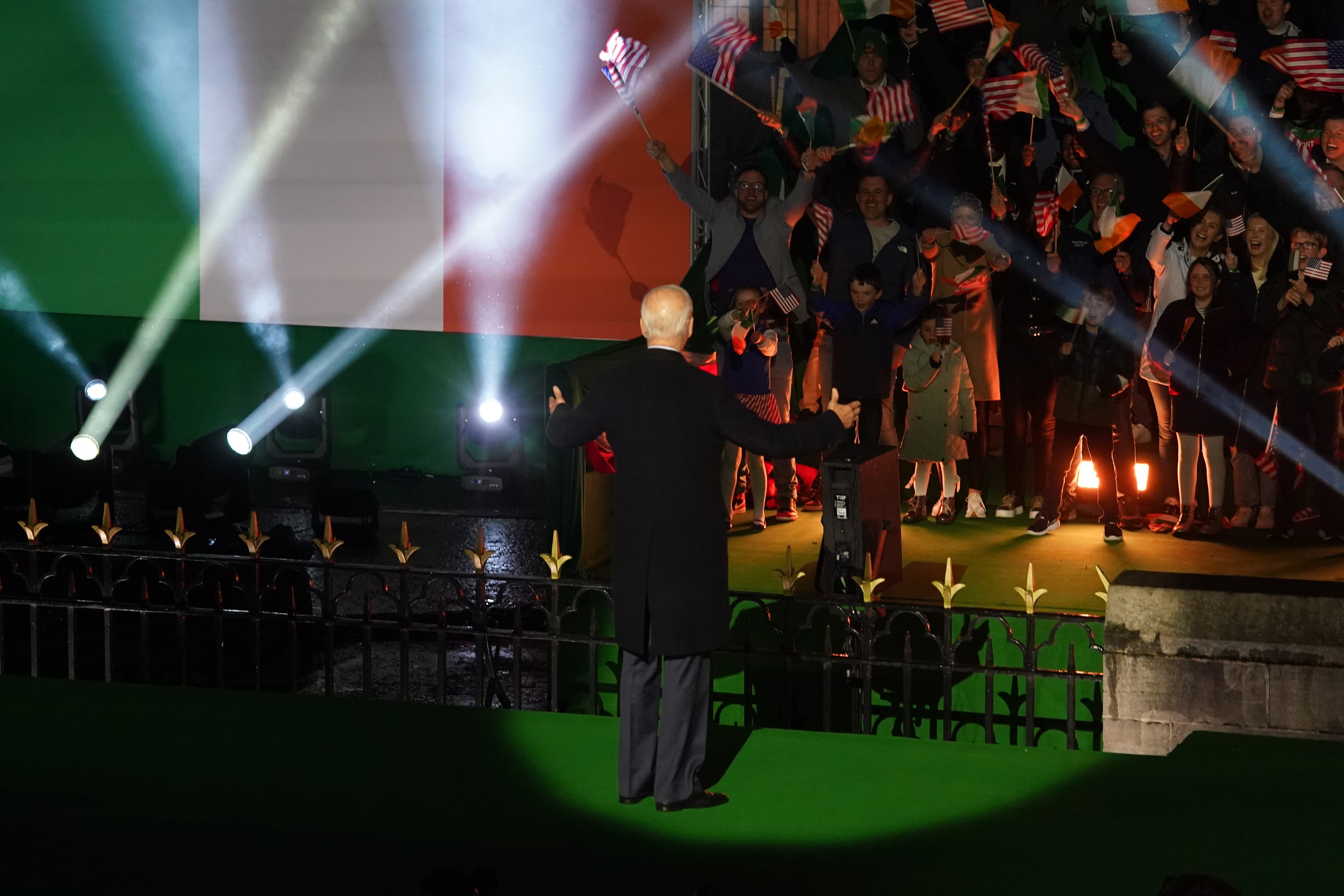 Taoiseach thanks Biden for friendship to Ireland after he ends re ...