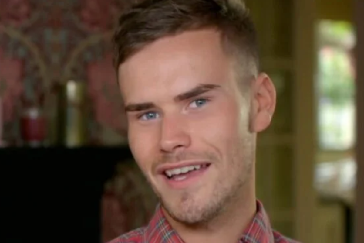 Harry Savage death: Channel 4 star found dead in his home as man ...