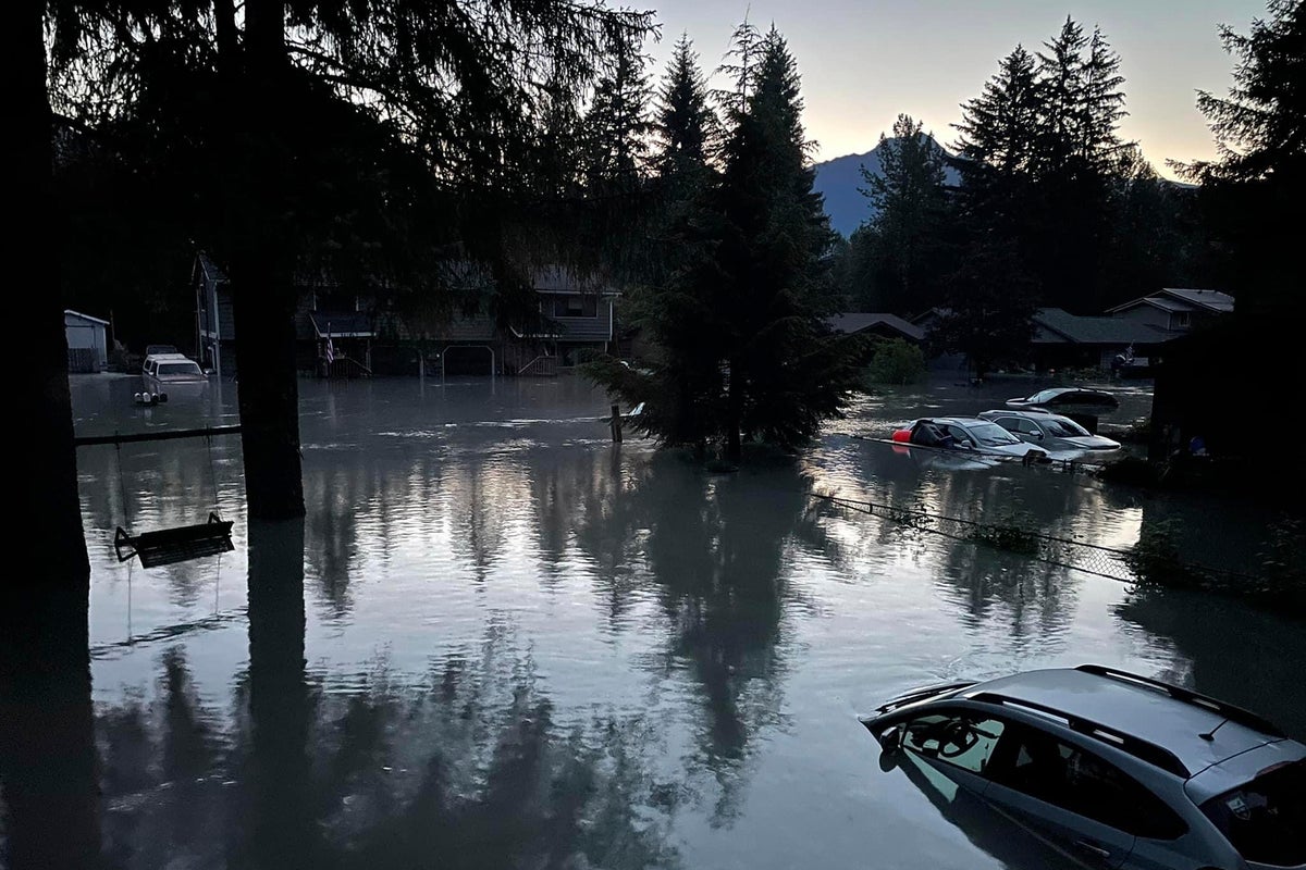 Officials begin to assess damage following glacial dam outburst ...