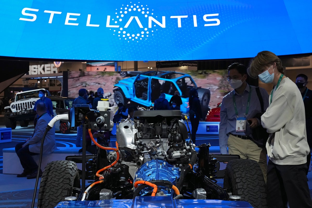 Stellantis warns union of 2,000 or more potential job cuts at an auto ...