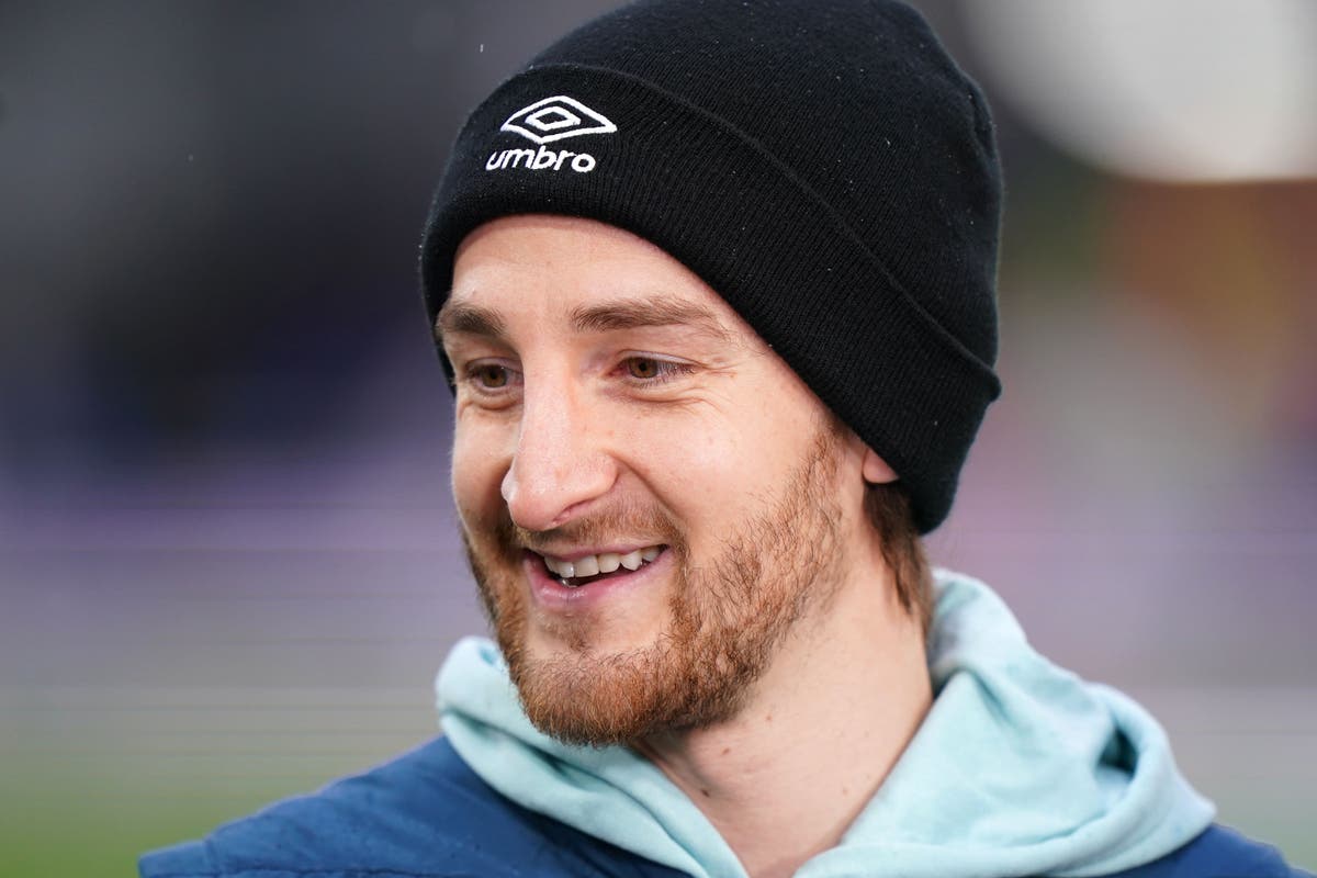 Tom Lockyer returns to training with Luton in next stage of his ...