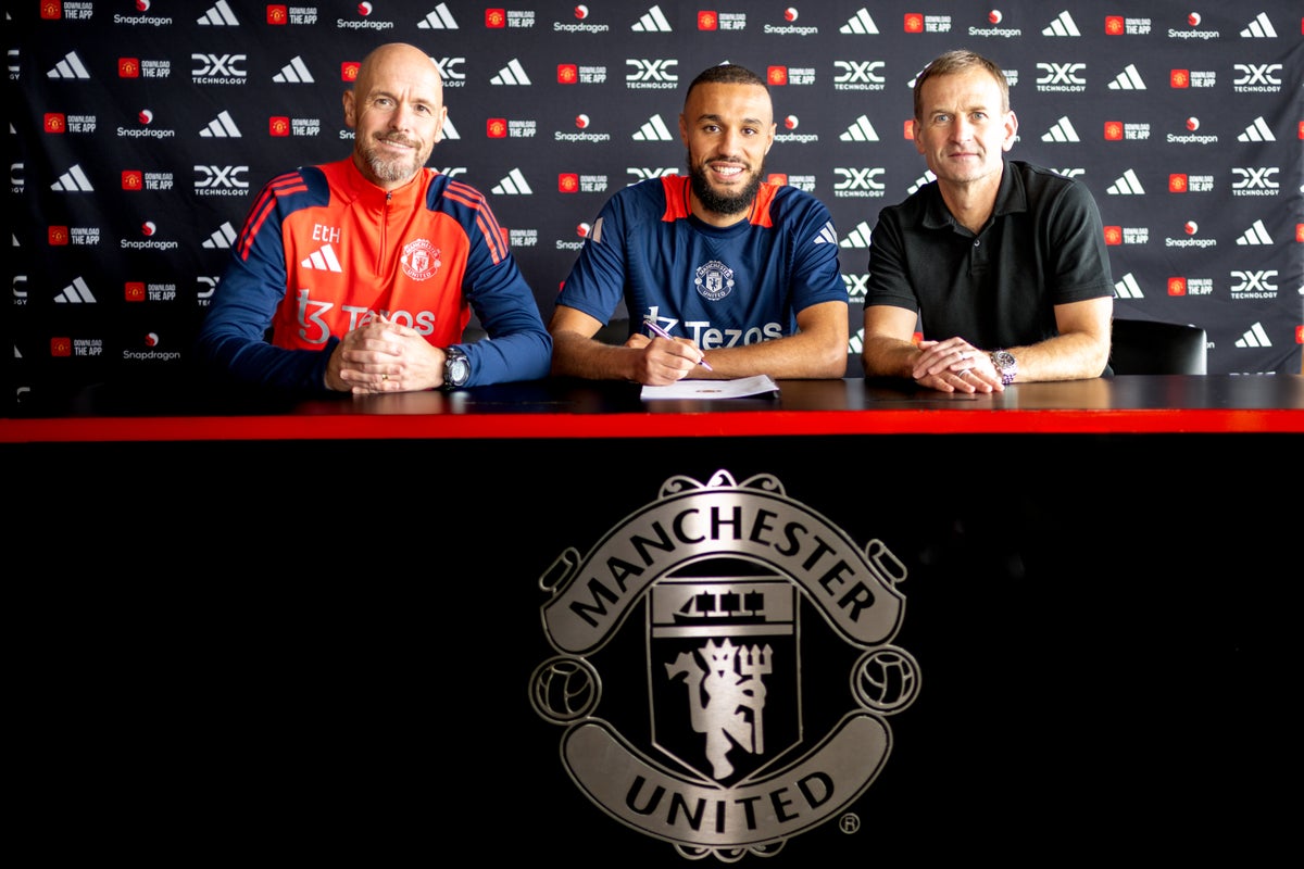 Noussair Mazraoui completes move to Manchester United | The Independent