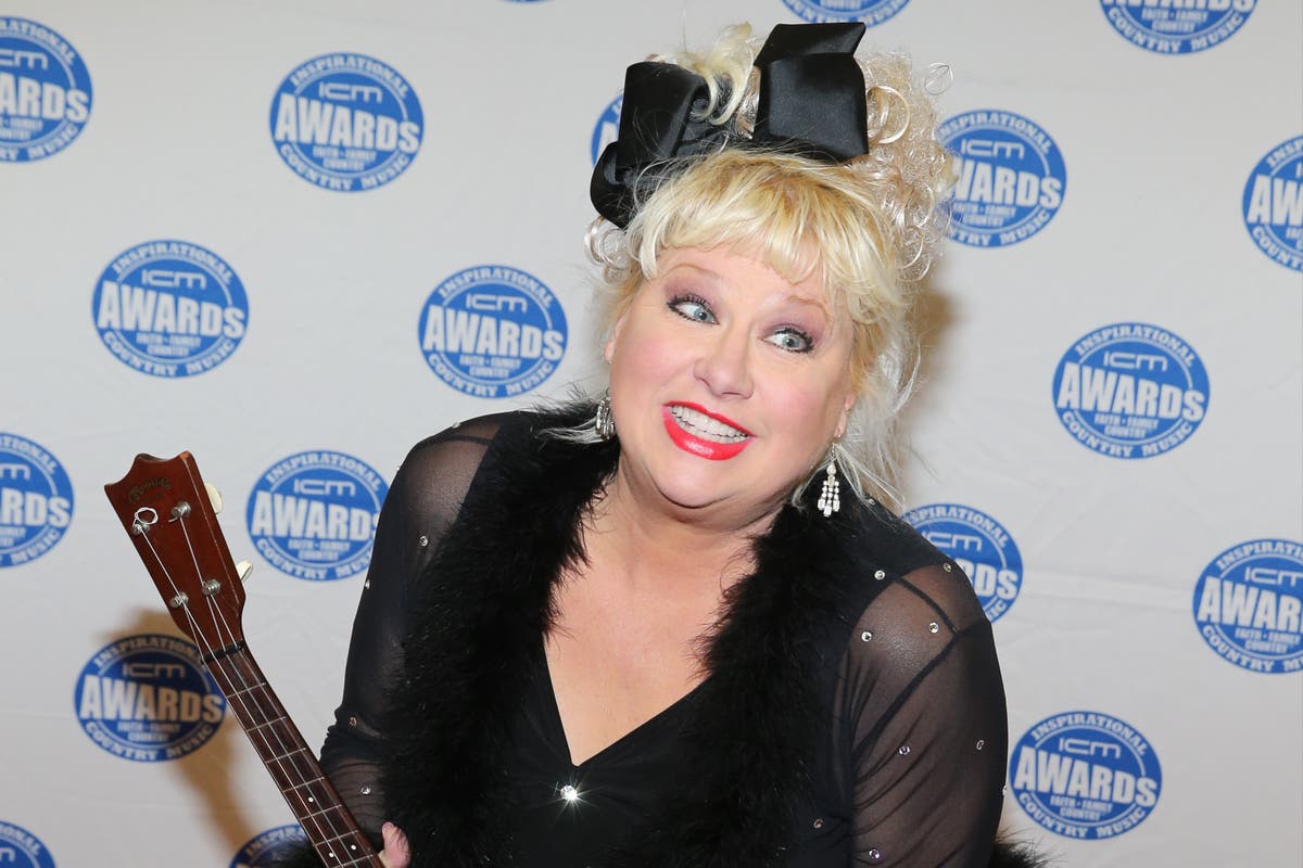 Former SNL star Victoria Jackson says inoperable cancer gives her less ...