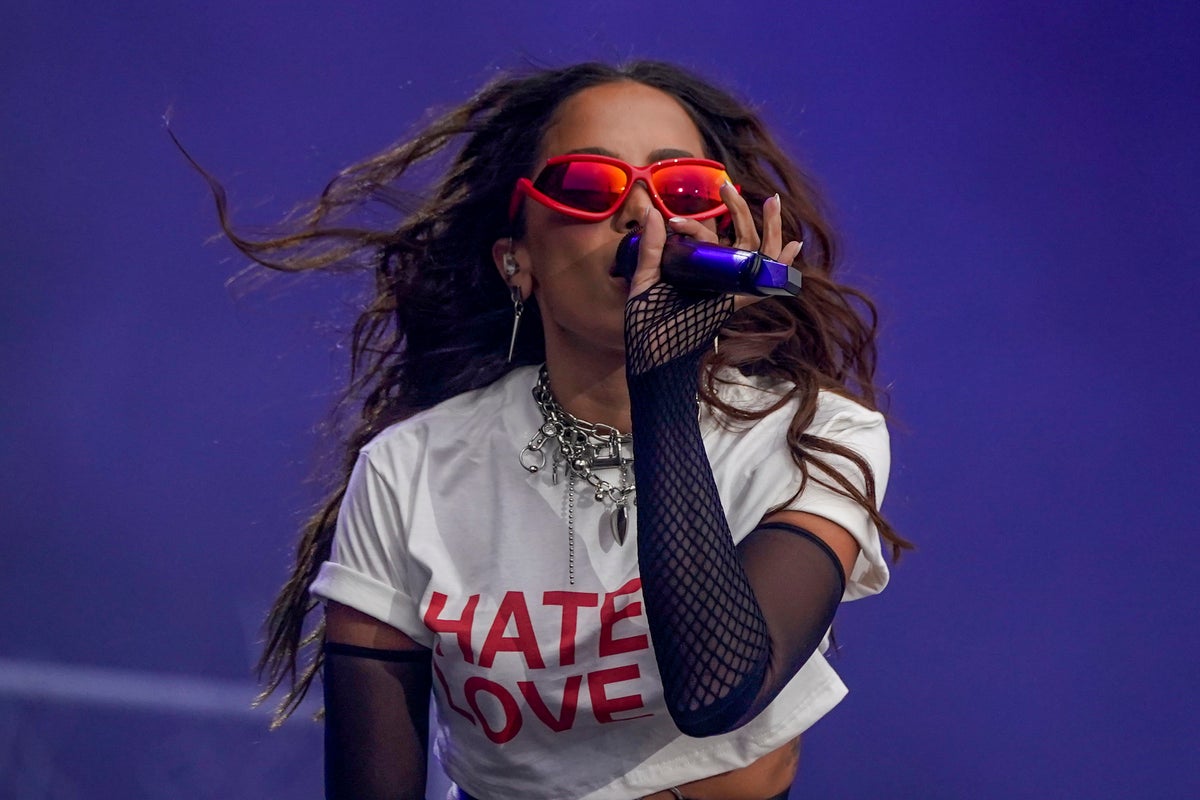 Brazilian pop star Anitta to perform at NFL’s first game in Sao Paulo ...