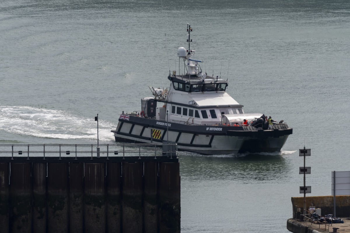 Border Security Command ‘gearing up’ as small boat Channel crossings ...