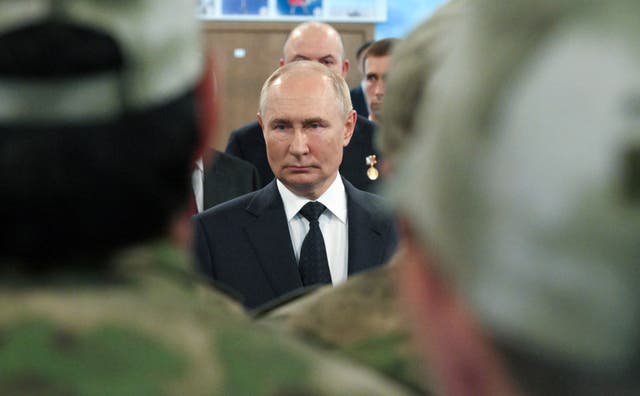 Putin makes surprise trip to Chechnya for first time in 13 years ...