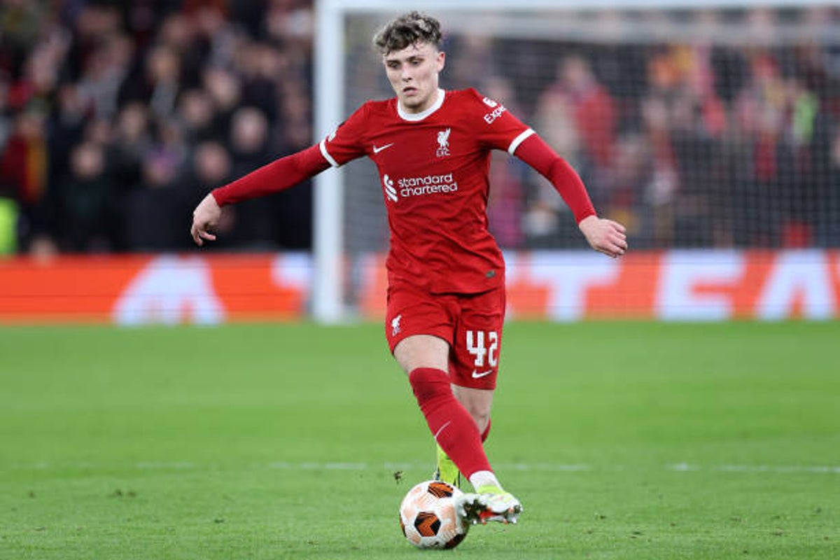 Liverpool sell young midfielder Bobby Clark to Salzburg | The Independent