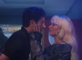 Barry Keoghan finally addresses rumors that he cheated on Sabrina ...