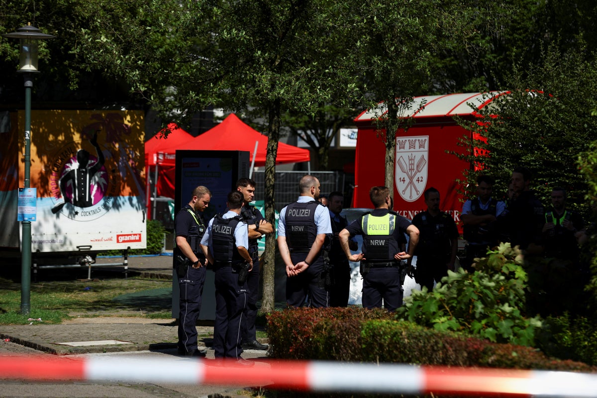 German festival stabbing: Police hold press conference after three ...