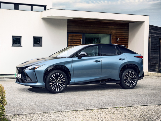 Lexus RZ 450e review: Comfortable, well-equipped, if pricey EV | The ...