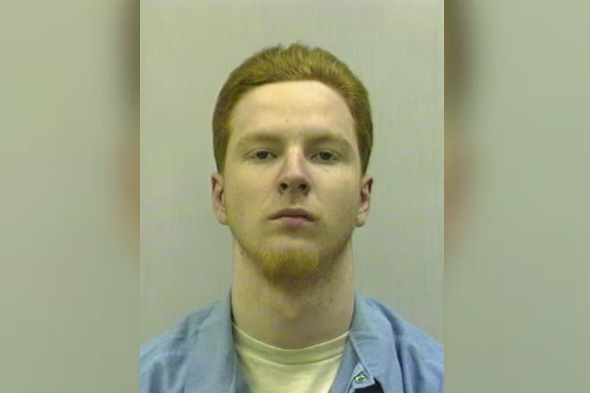 Prisoner whose escape in a dog crate became a movie dies behind bars ...