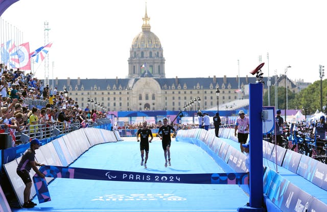 Dave Ellis’s redemption story leads British triathlon glory at Paris ...