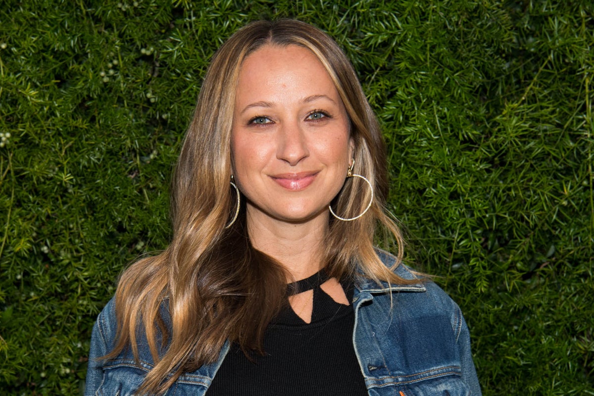 Tobey Maguire’s ex-wife Jennifer Meyer engaged to billionaire heir ...