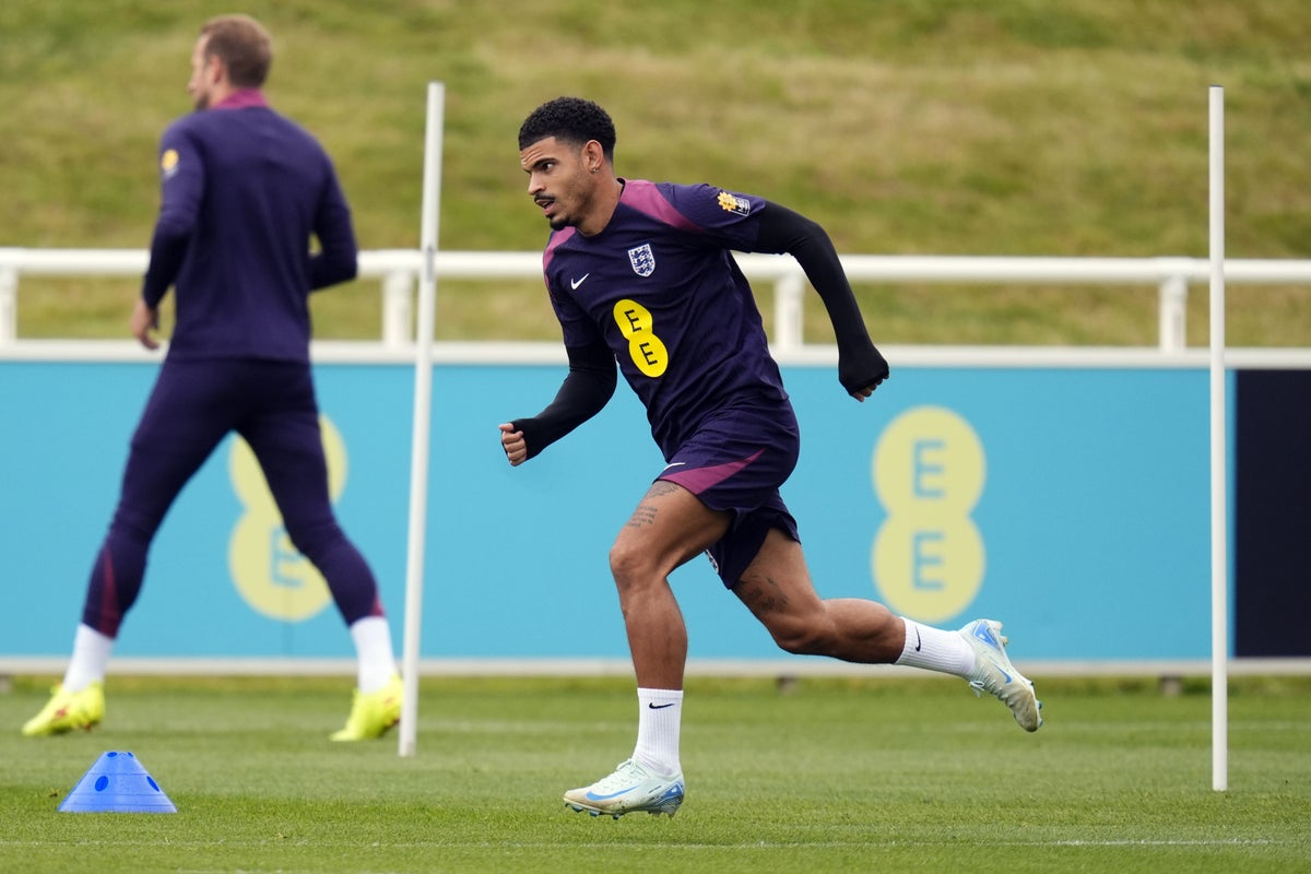 New England call-up Morgan Gibbs-White ‘buzzing’ for interim boss Lee ...