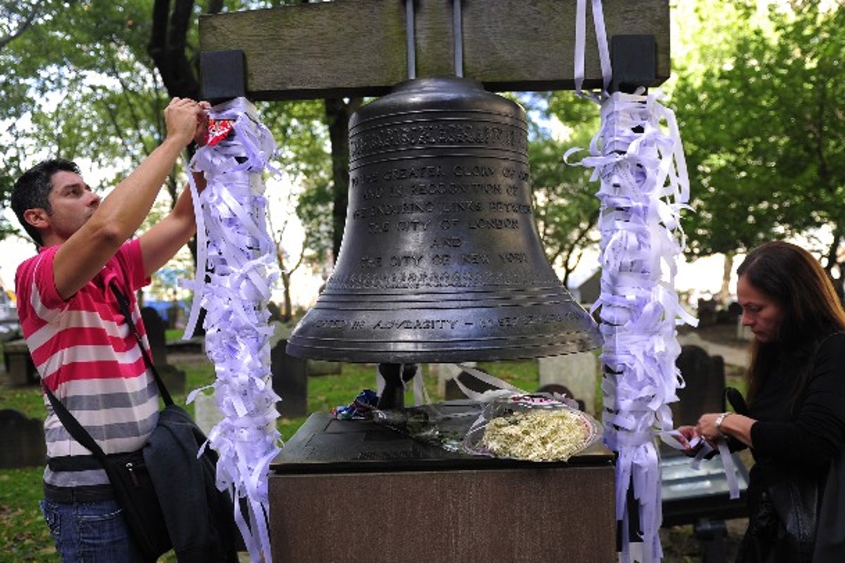 Watch: Bell of Hope marks exact moment first plane hit World Trade ...