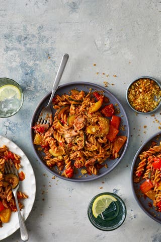 Joe Wicks’s 20-minute week night dinners: Quick, healthy recipes that ...