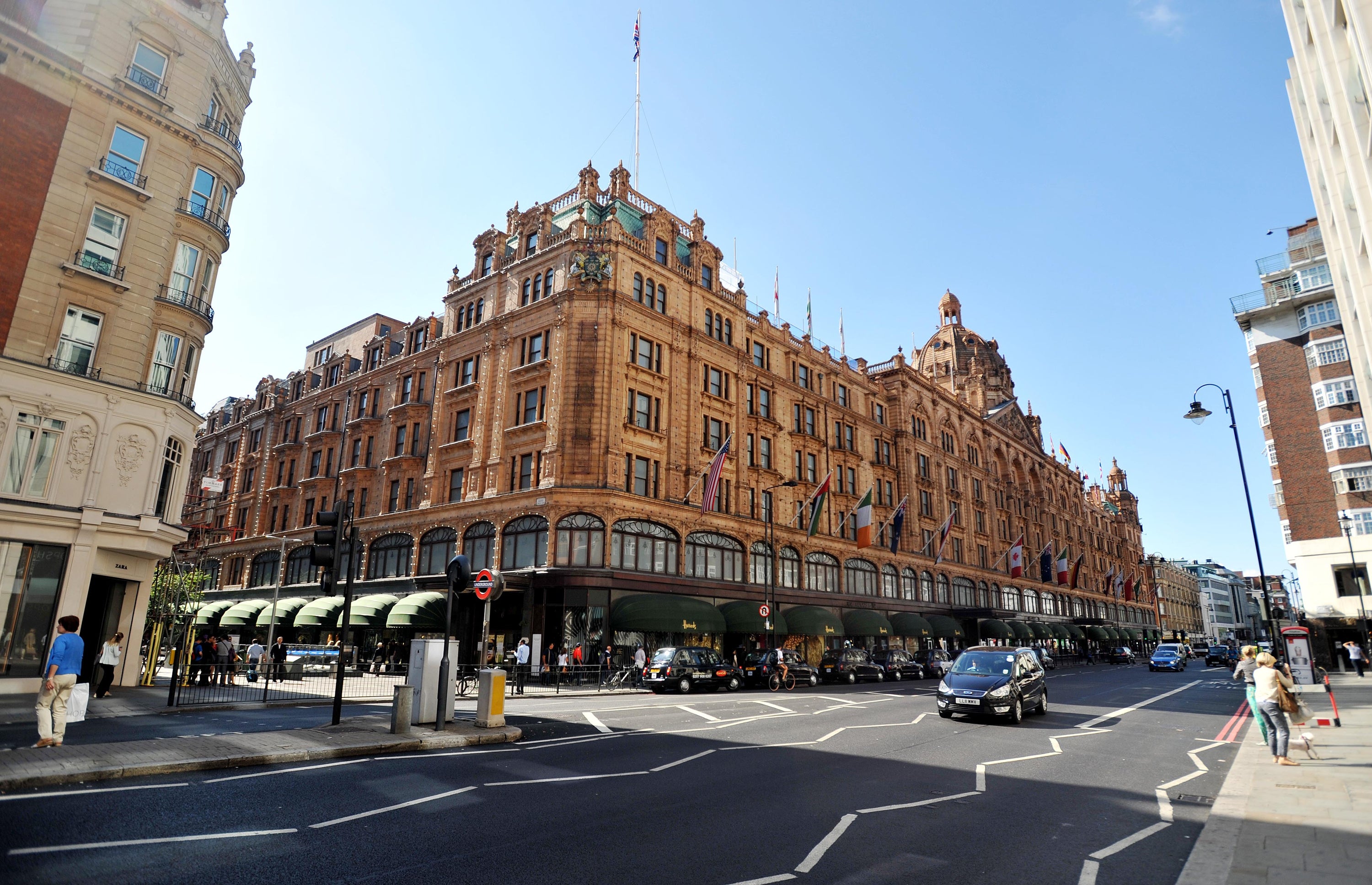Who is Mohamed Al Fayed? The Harrods billionaire boss accused of rape ...