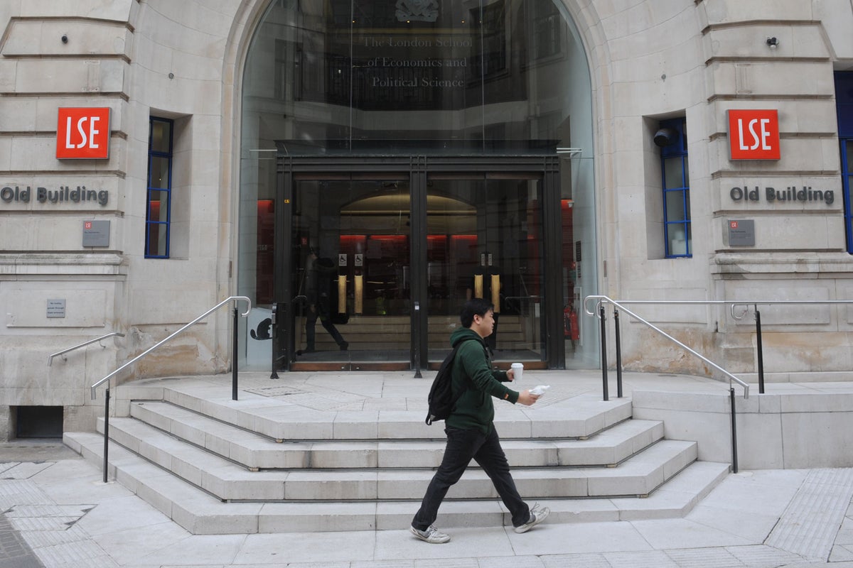 LSE beats Oxford and Cambridge to top spot in UK university rankings | The Independent
