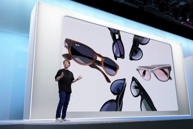 Mark Zuckerberg been quietly been working on a new look and he really ...